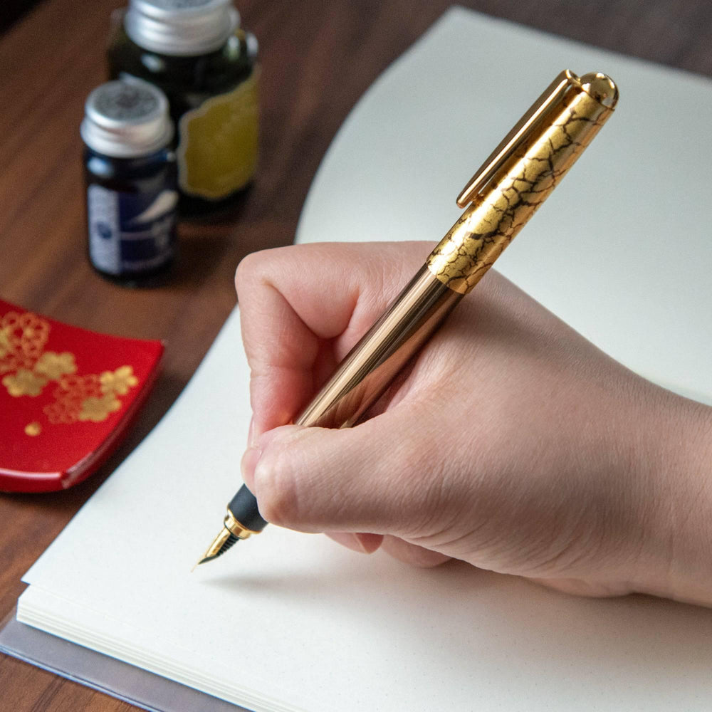 Crack Pattern Gold Leaf Brown Japanese Fountain Pen - Japanese ...