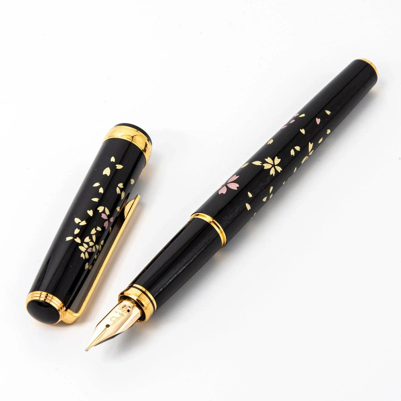 Gold Leaf Makie Sakura Fountain Pen - Japanese Stationery Store