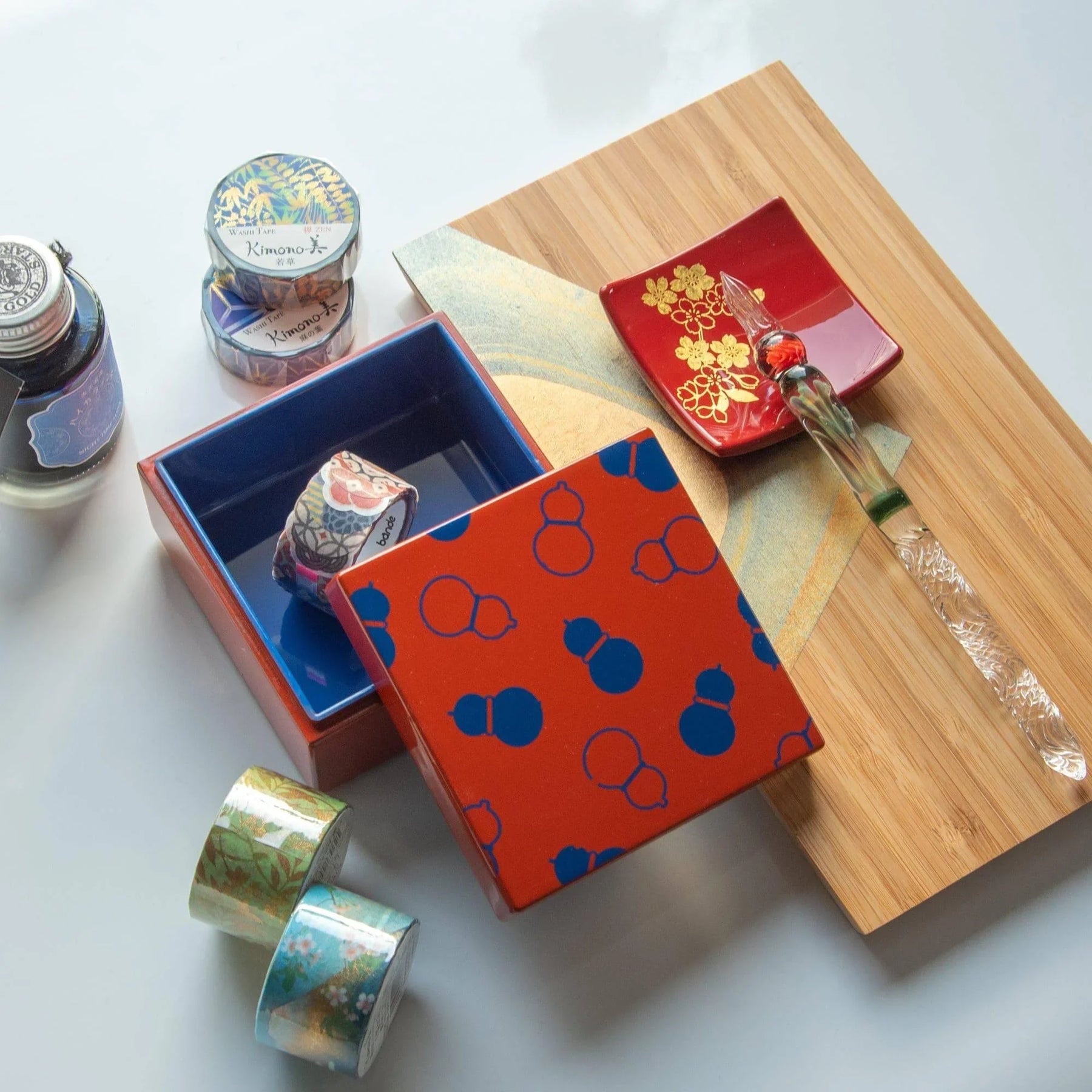 Urushi Kohako Gourd Lacquer Trinket Box - Japanese Stationery Store